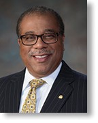 Steven Davis Net Worth, Biography, and Insider Trading