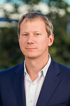 Eric Ostertag Net Worth, Biography, and Insider Trading