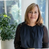 Sarah Gallagher Net Worth, Biography, and Insider Trading