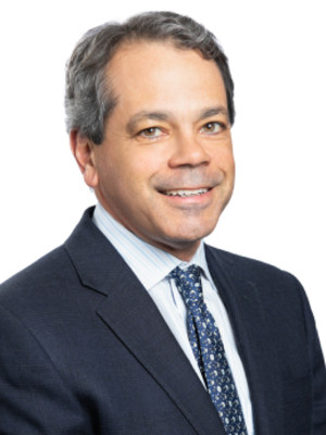 Chris Temple Net Worth, Biography, and Insider Trading