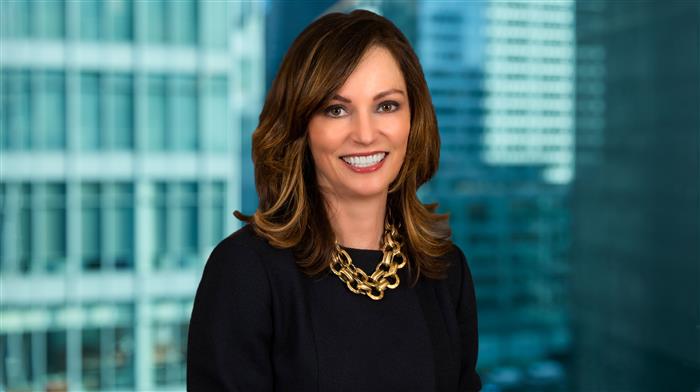 Roxanne Austin Net Worth, Biography, and Insider Trading