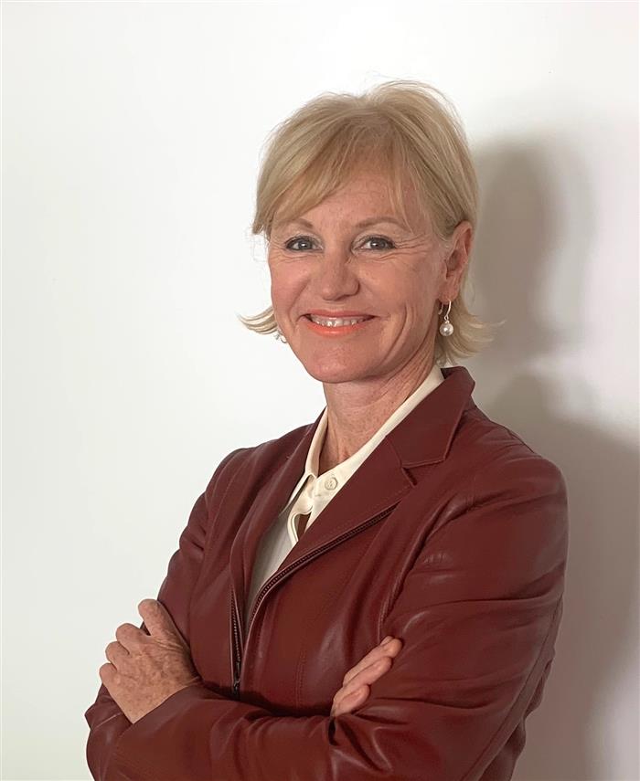 Alison Davis Net Worth, Biography, and Insider Trading