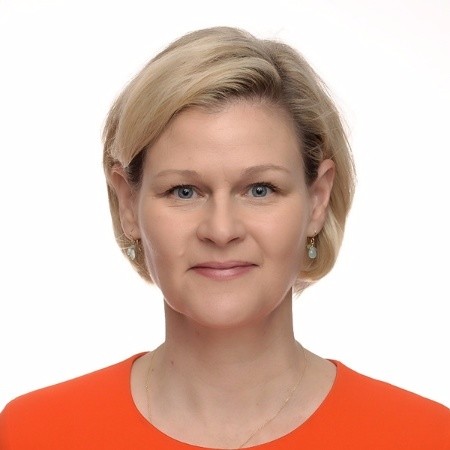 Susan Taylor Net Worth, Biography, and Insider Trading