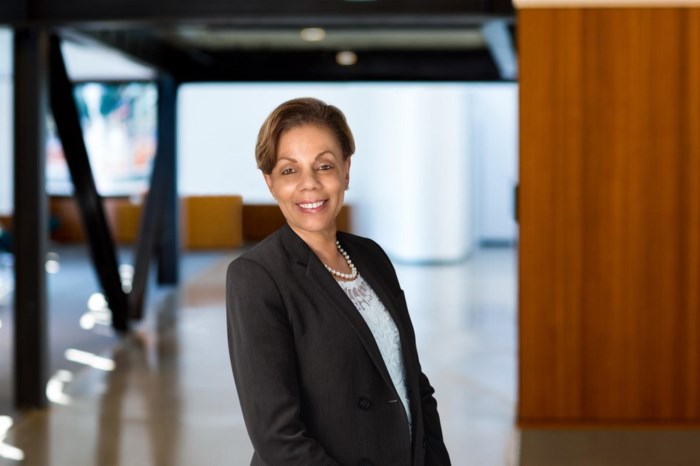 Lydia Kennard Net Worth, Biography, and Insider Trading