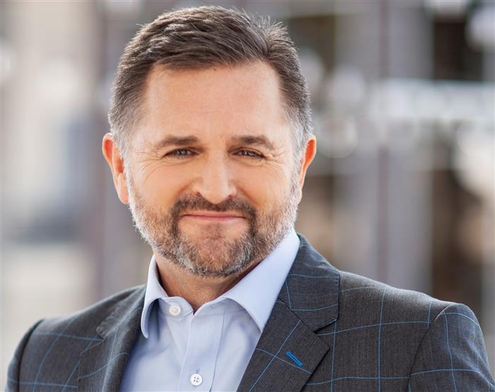 Christopher Tovey Net Worth, Biography, and Insider Trading