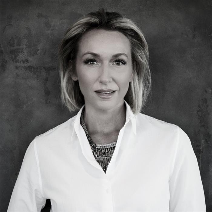 Lindsay Nelson Net Worth, Biography, and Insider Trading