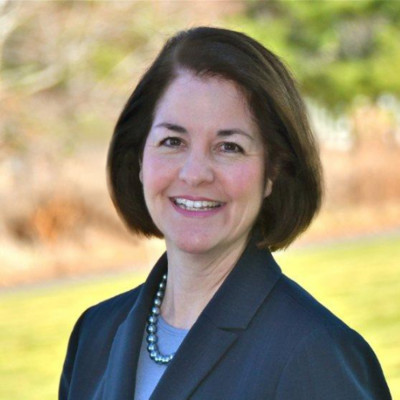 Lisa Bacus Net Worth, Biography, and Insider Trading